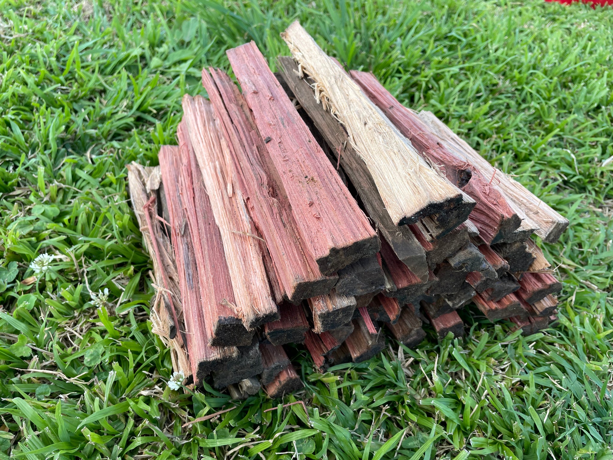 Kindling – Wheelie Hot Wood